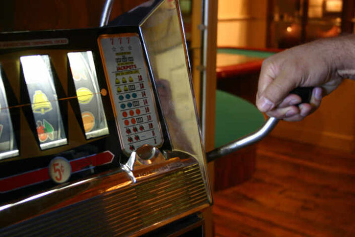 Penny Slot Machines Explained - Understand Pros & Cons of Penny Slots